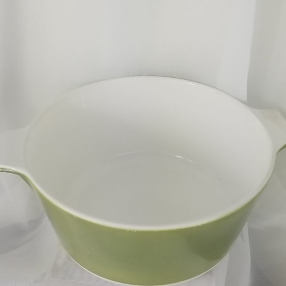 Corningware | Kitchen | Vintage Corningware P7 34 B 1 34 Quart Green ...
